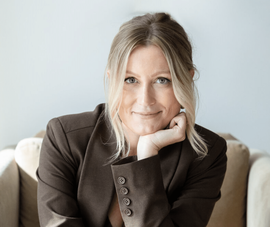 How to Attract High-Ticket Clients: Photographer Spotlight with Meg ...