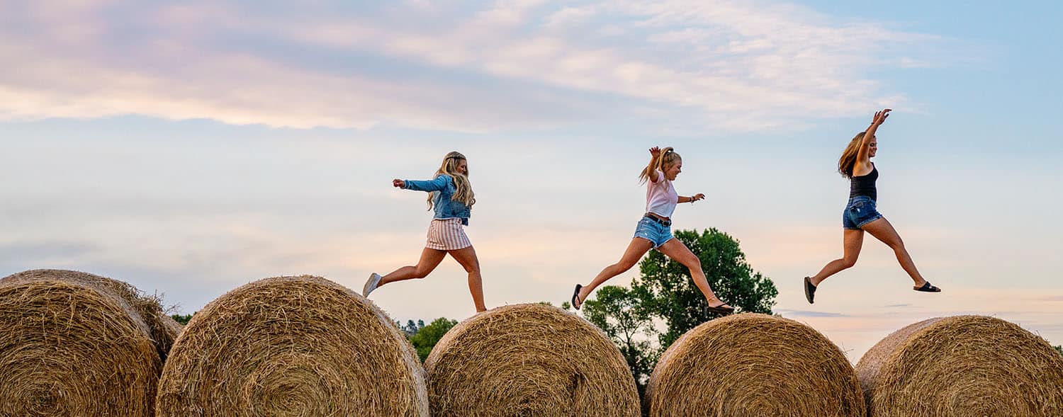 Shoot Senior Girls Photography with Spirit | ShootProof Blog