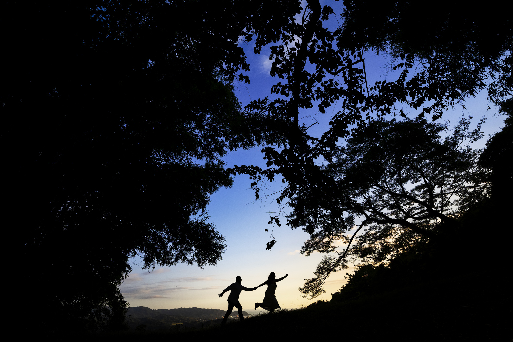 Mastering the Walking and Running Pose in Wedding Photography - ShootProof